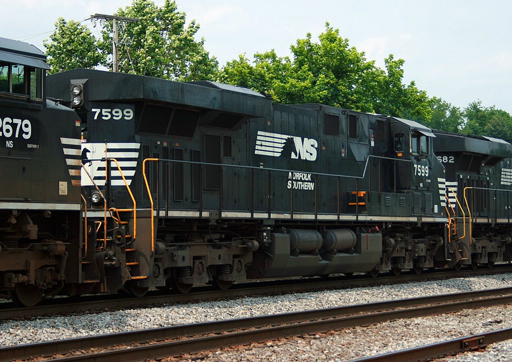 NS 7599